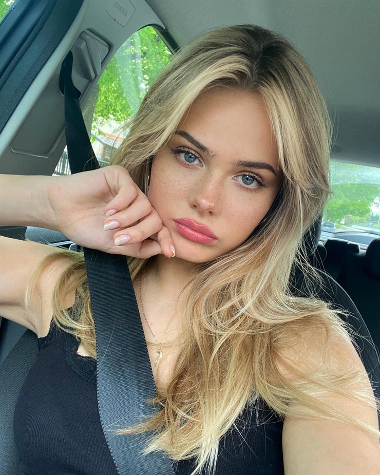 Picture of Sara Crumbleleg