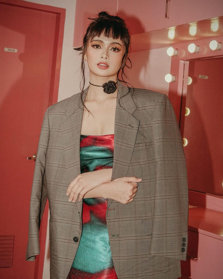 Picture of Rhen Escano