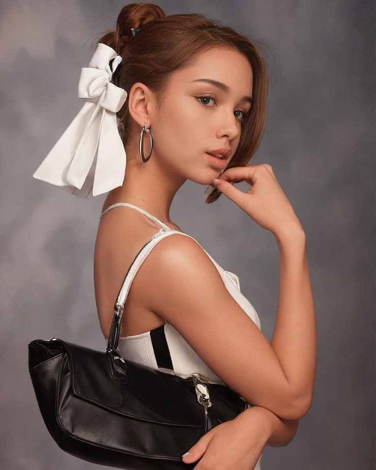 Picture of Rhen Escano