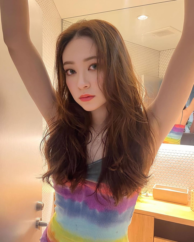 Picture of Lisa Yamada (model)