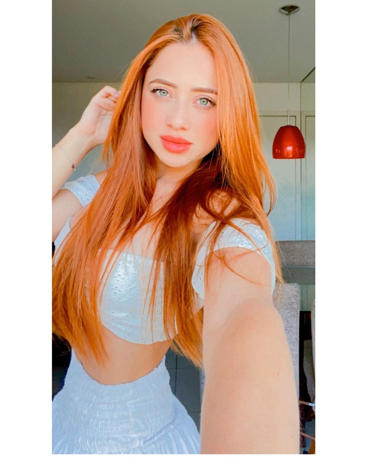 Jennefer karoline image