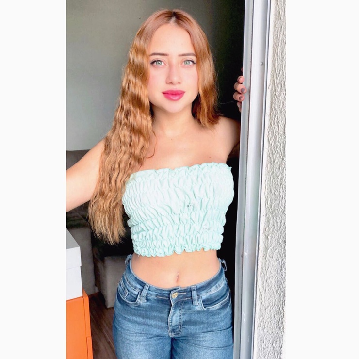 Jennefer karoline image