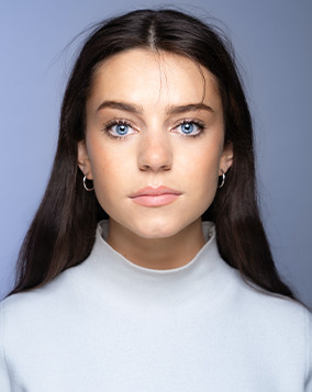 Holly Cattle picture