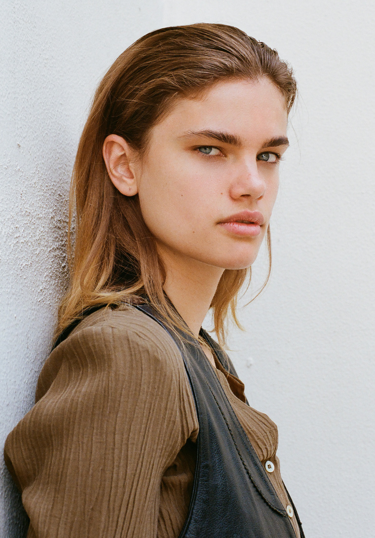 Roos Van Nieuwkerk image