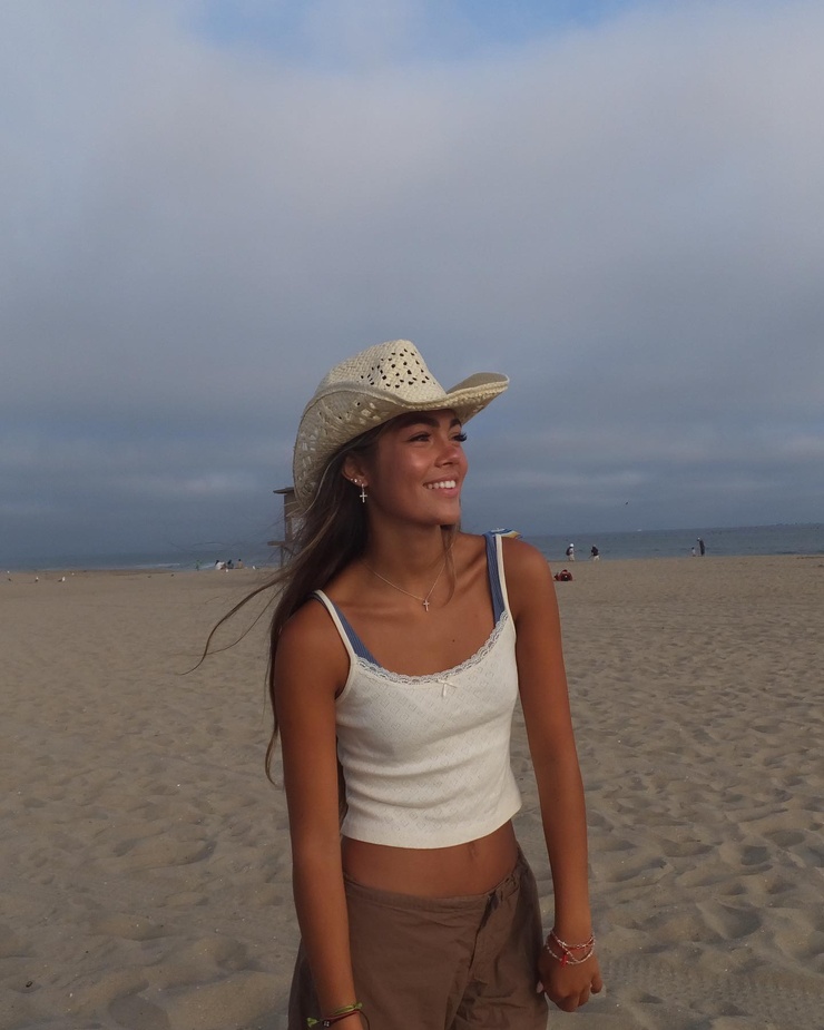 Picture Of Alana Kern