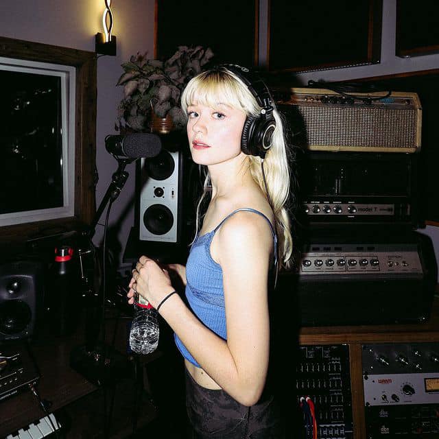 Picture of Maisie Peters
