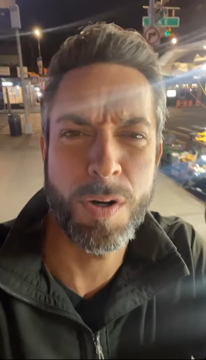 Picture of Zachary Levi