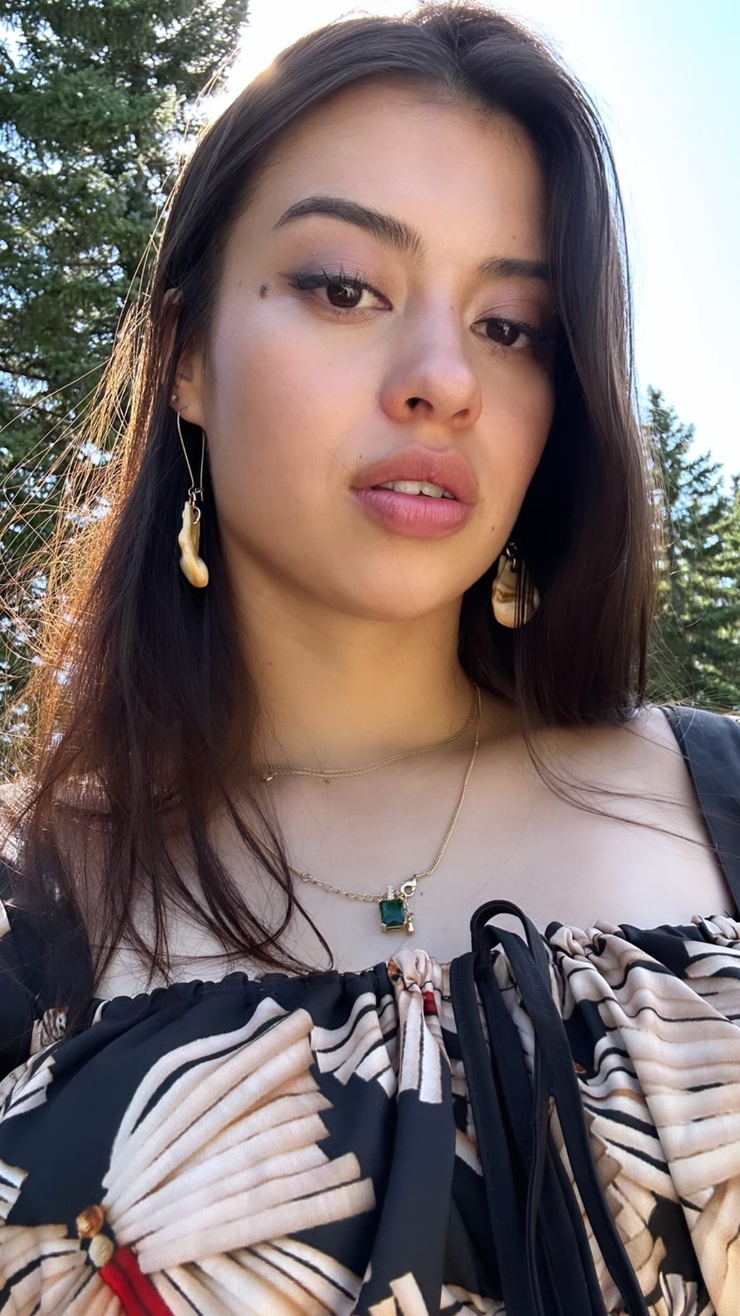 Picture of Amber Midthunder