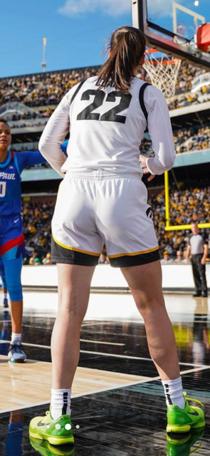 Picture of Caitlin Clark (ii)