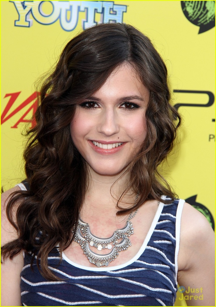 Picture of Erin Sanders