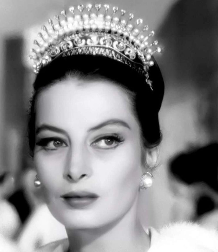 Picture of Capucine