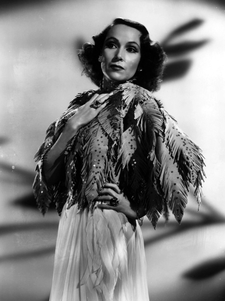 Dolores del Rio picture