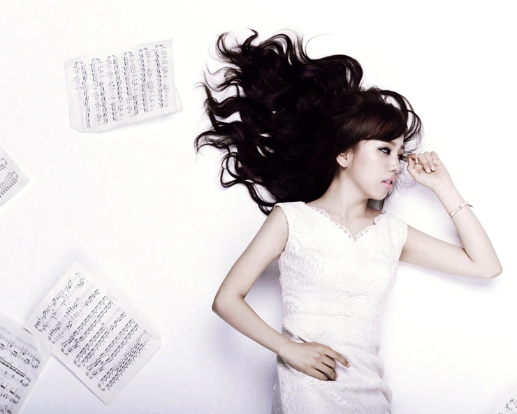 Picture of Baek Ayeon
