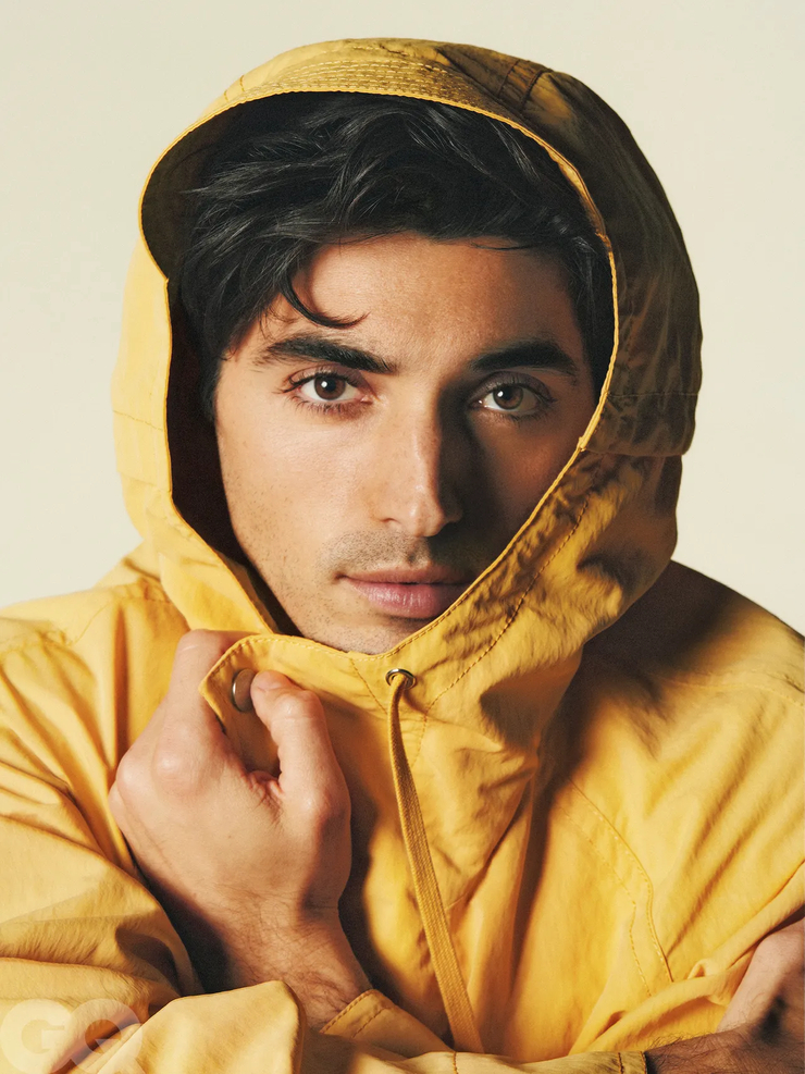 Picture of Taylor Zakhar