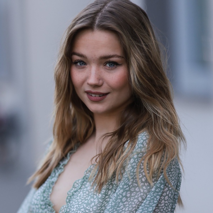 Picture of Julia Beautx