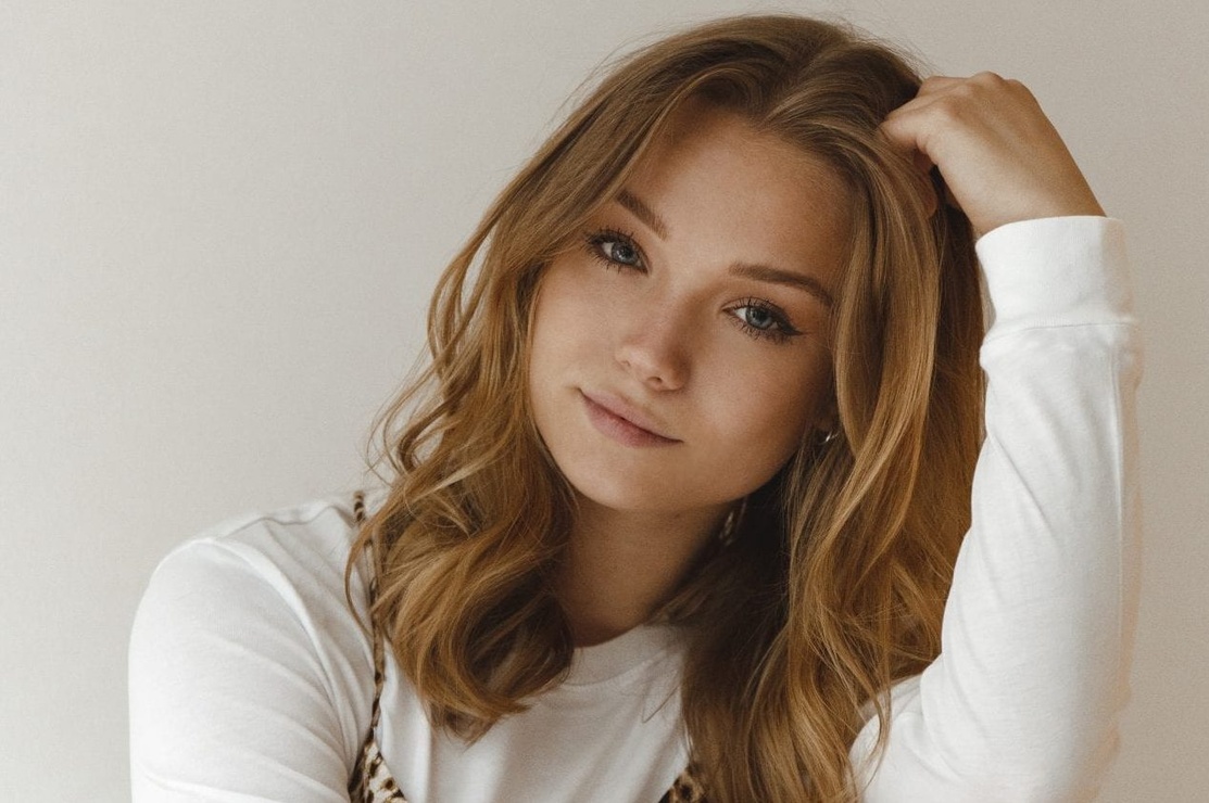 Picture of Julia Beautx