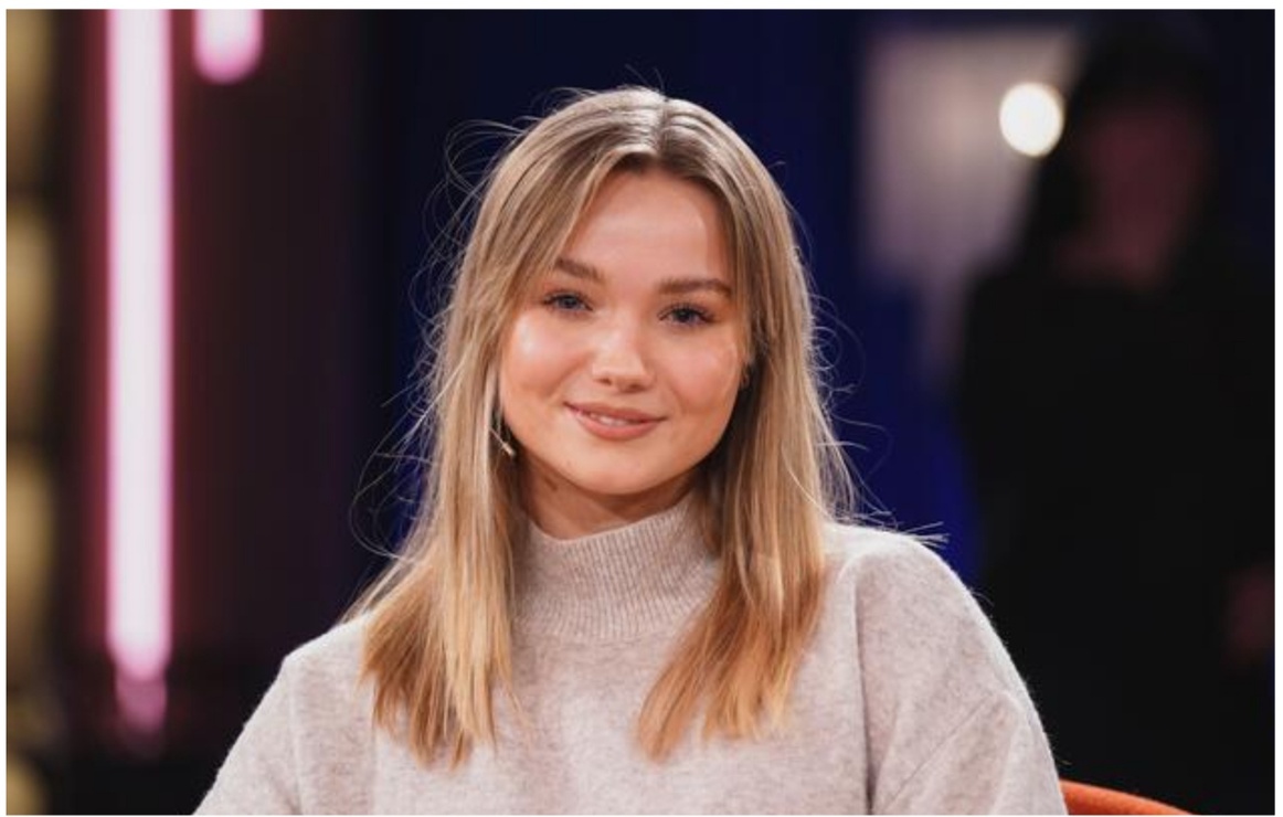 Picture of Julia Beautx