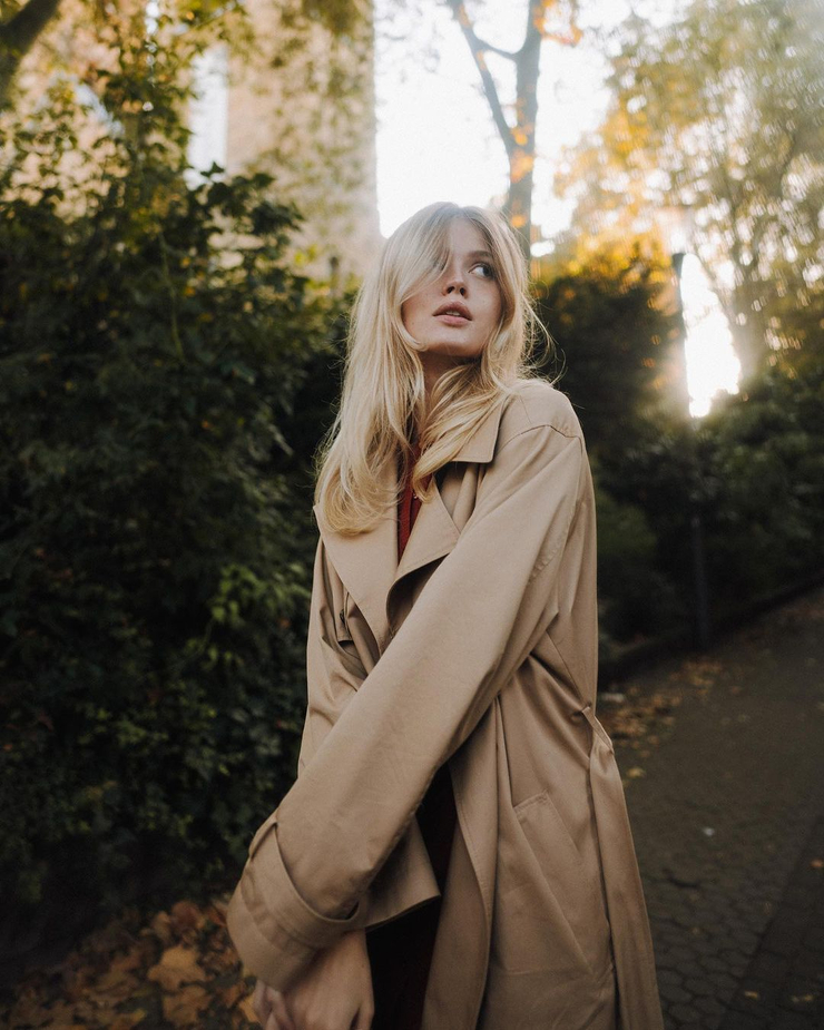 Picture of Luna (model)