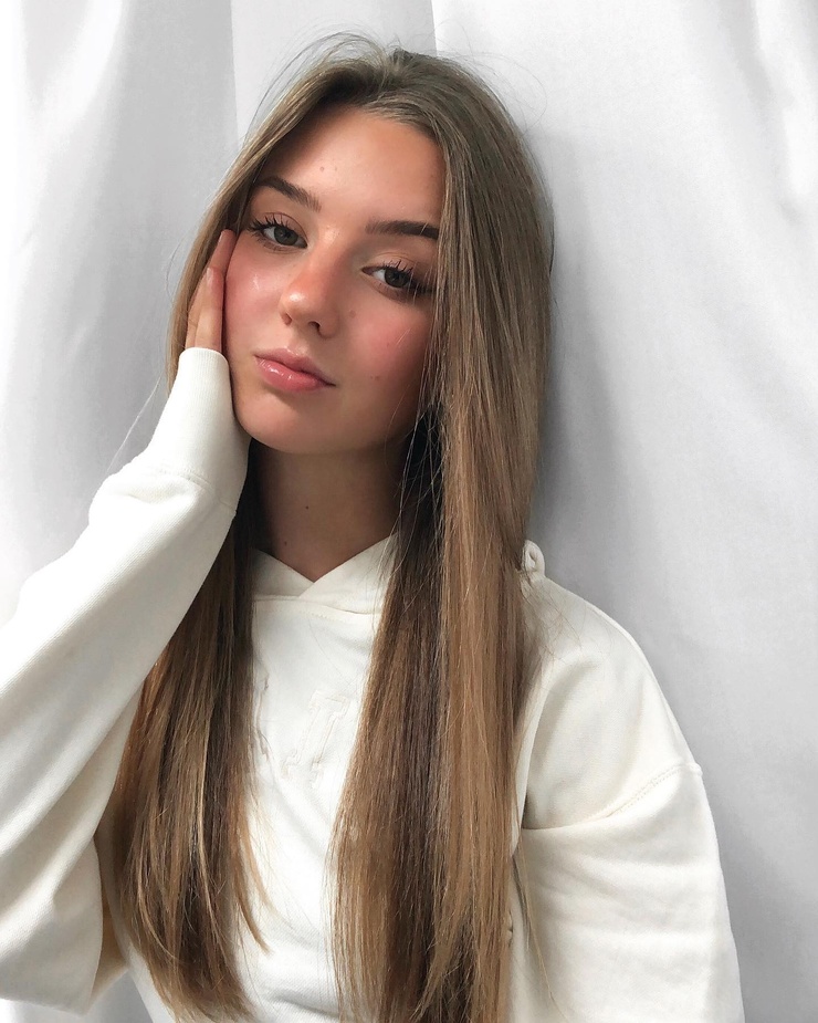 Picture of Julia Belza