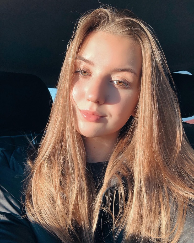 Picture of Julia Belza