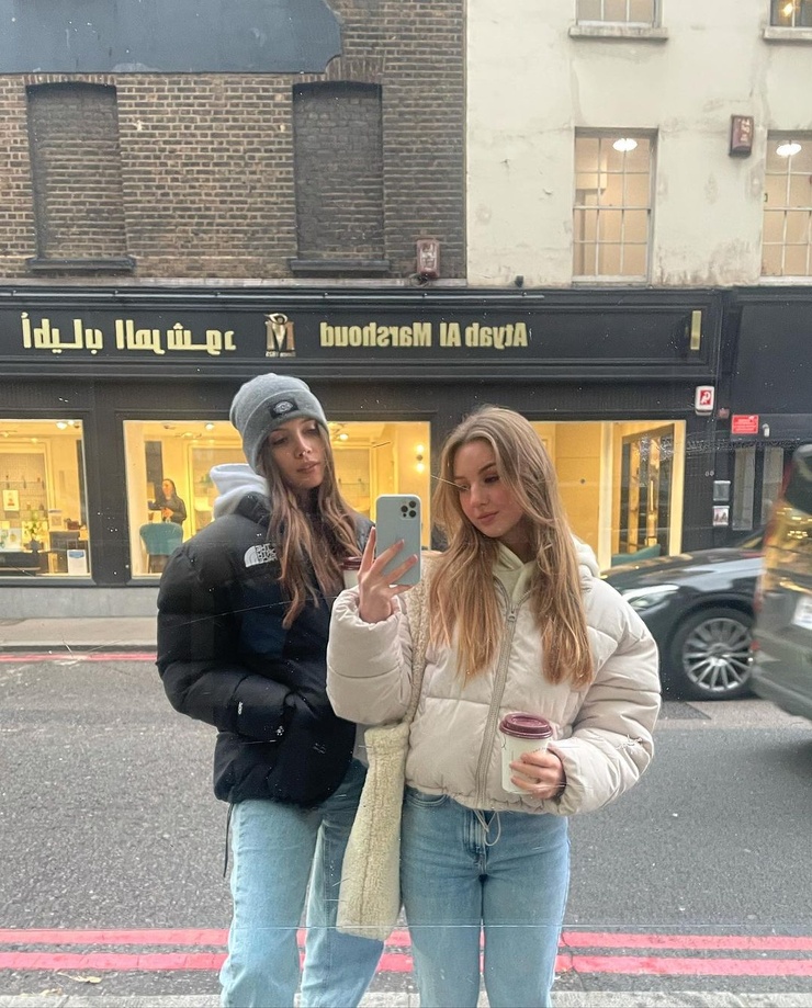 Picture of Julia Belza