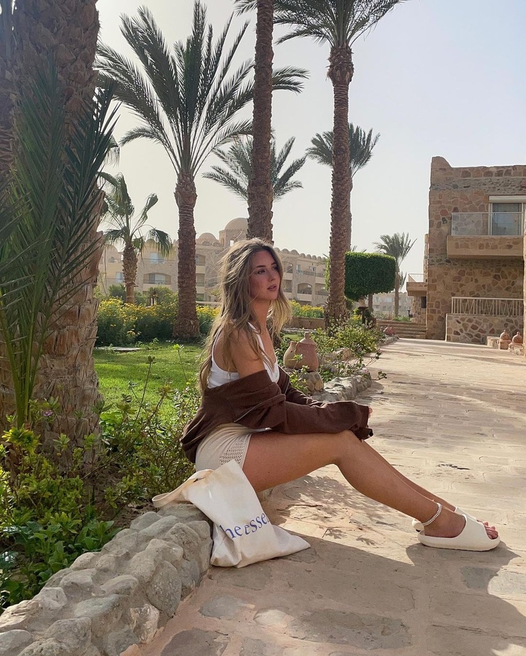 Picture of Julia Belza