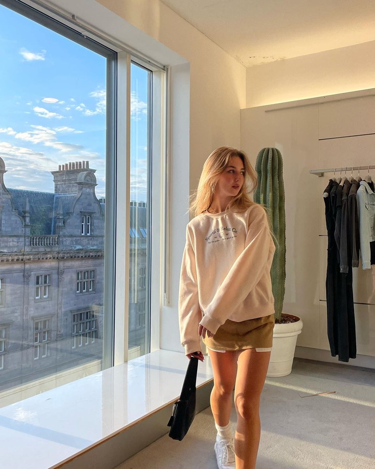 Picture of Julia Belza