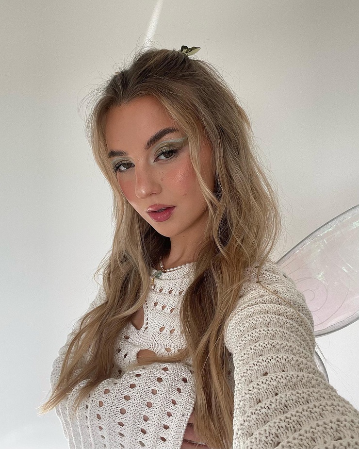 Picture of Julia Belza