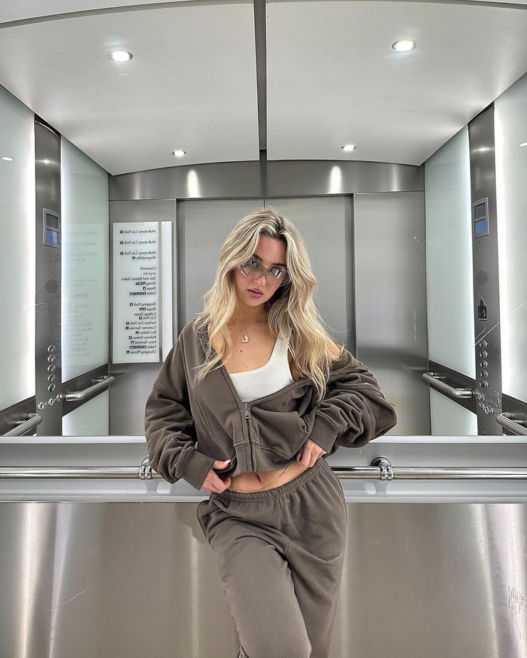 Picture of Julia Belza