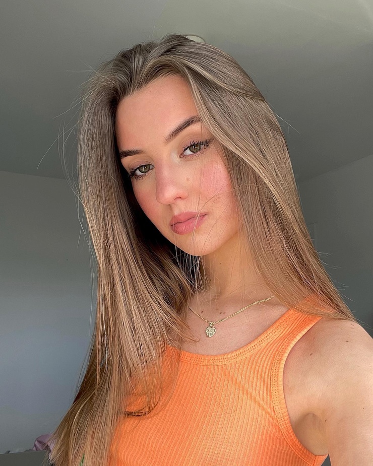 Image of Julia Belza