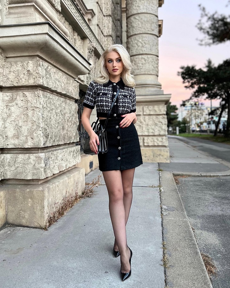 Picture of Alexandra Frenkel