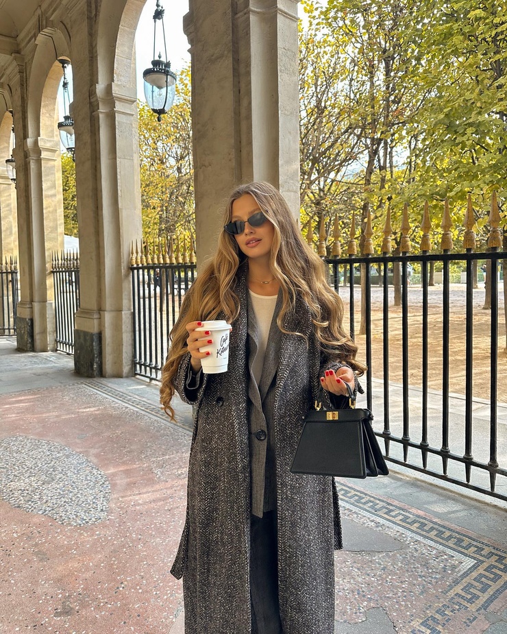 Zoë Pastelle Holthuizen image