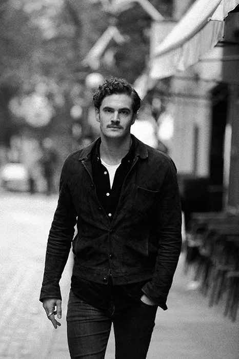Picture of Tom Bateman