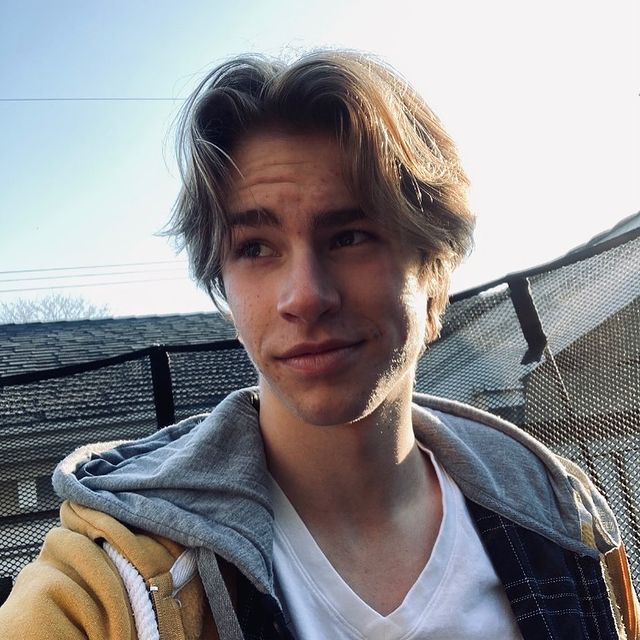 Picture of Ethan Farrell