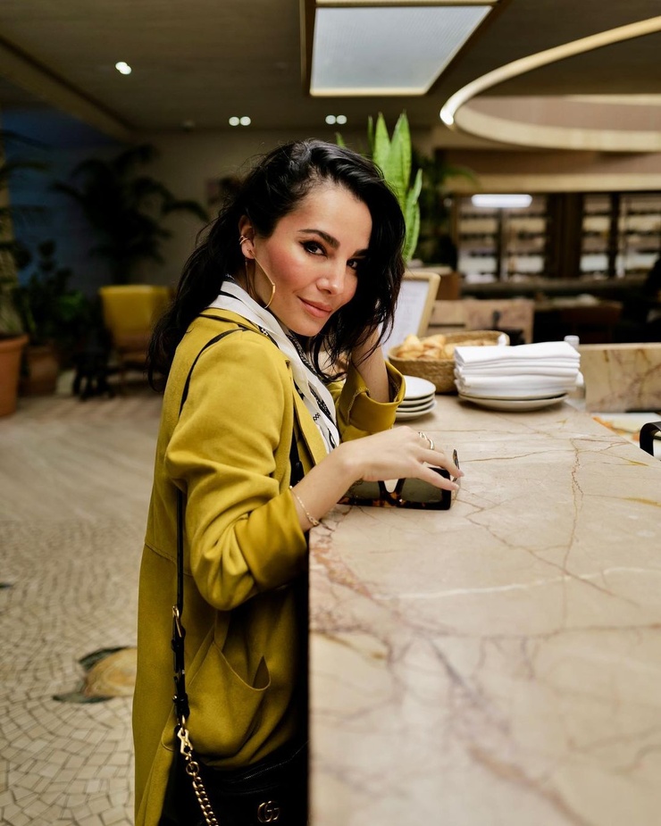 Picture of Martha Higareda