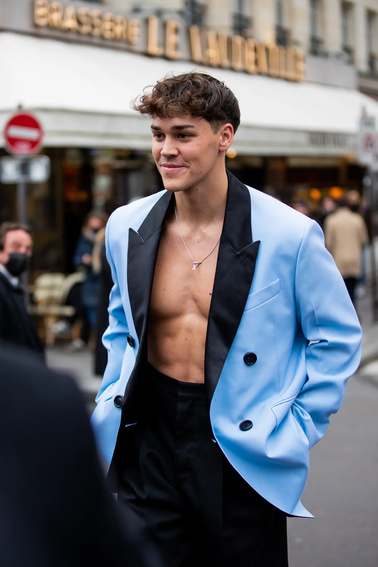 Picture of Noah Beck