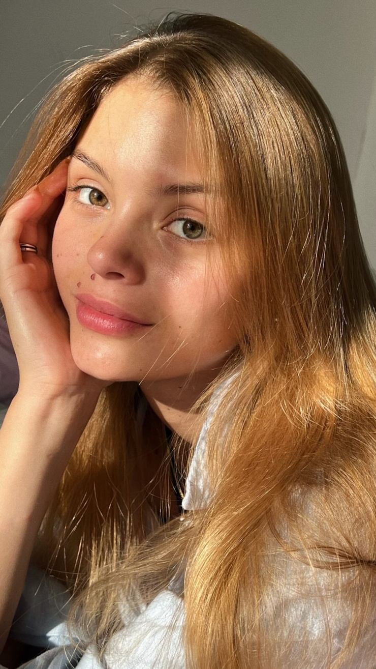 Dasha Komarova Image