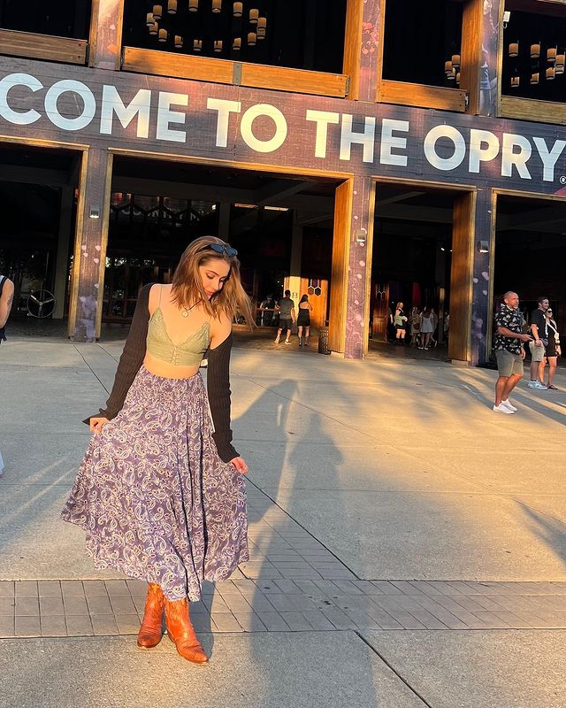 Emmy Perry image