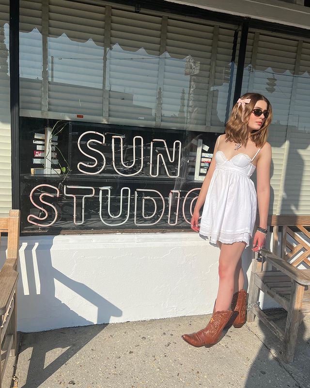 Picture of Emmy Perry