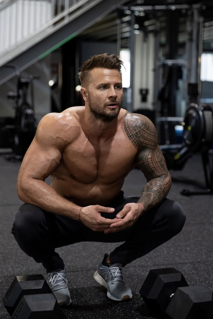 Image of Bobby Holland Hanton