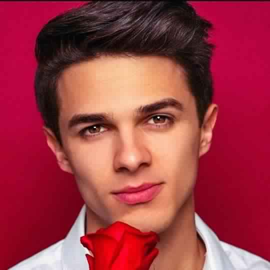 Picture of Brent Rivera
