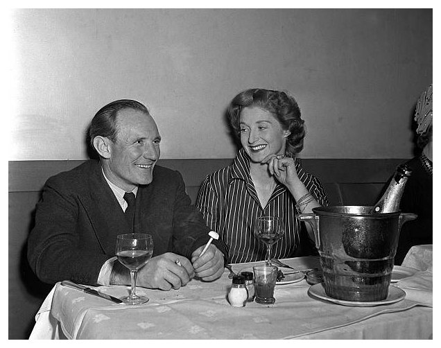 Trevor Howard, Helen Cherry