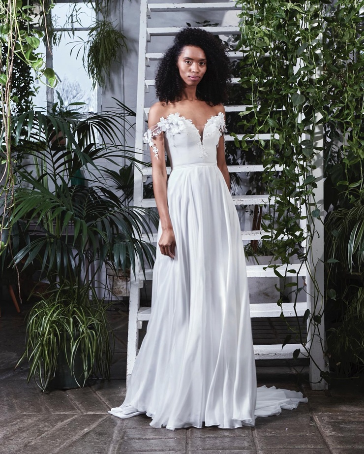 Picture of Mimi Correia Model