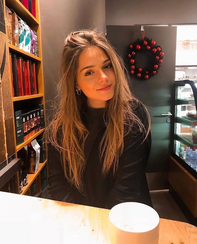 Picture of Jessy Hartel
