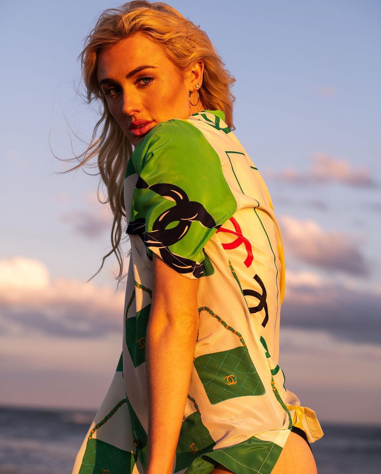 Picture of Emma Holzer