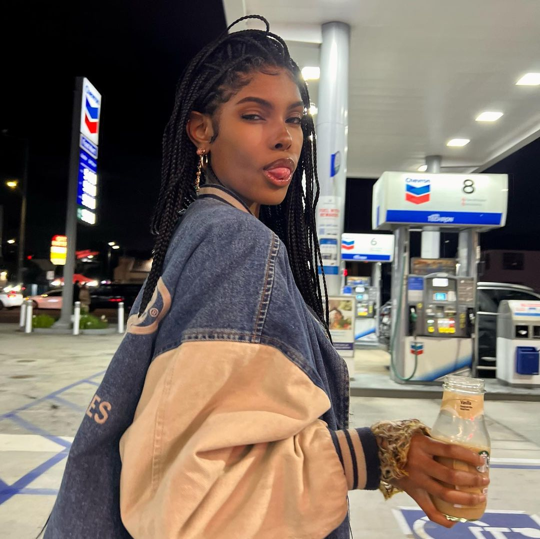 Picture of Diamond White