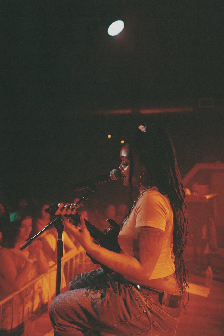 Listal - List the stuff you love! Movies, TV, music, games and books