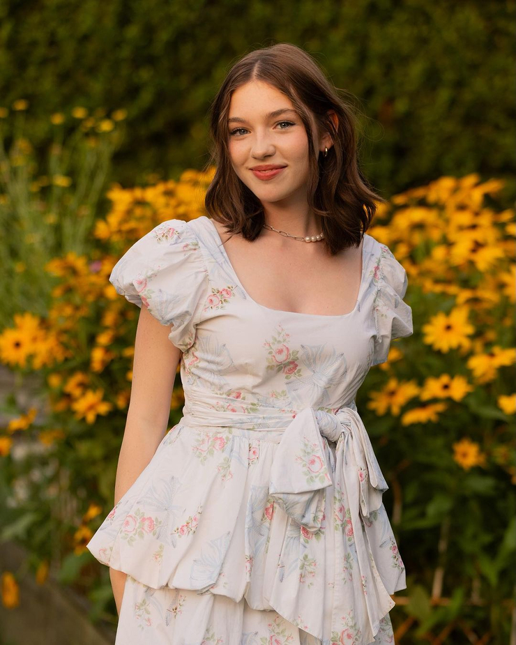 Picture of Alexa Swinton