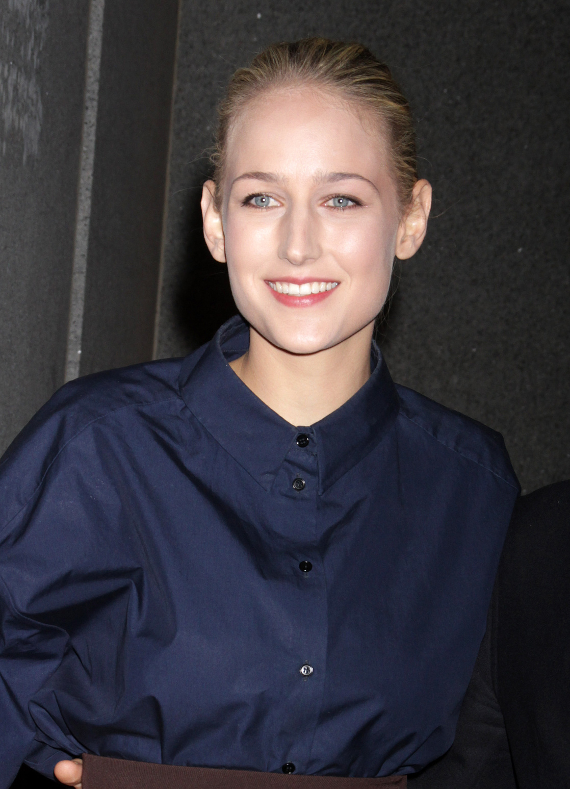 Picture of Leelee Sobieski