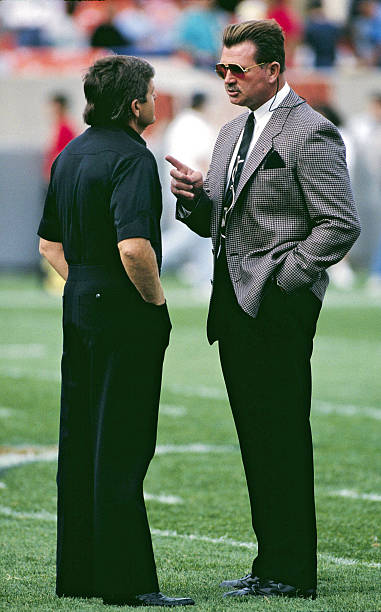 Jerry Glanville, Mike Ditka